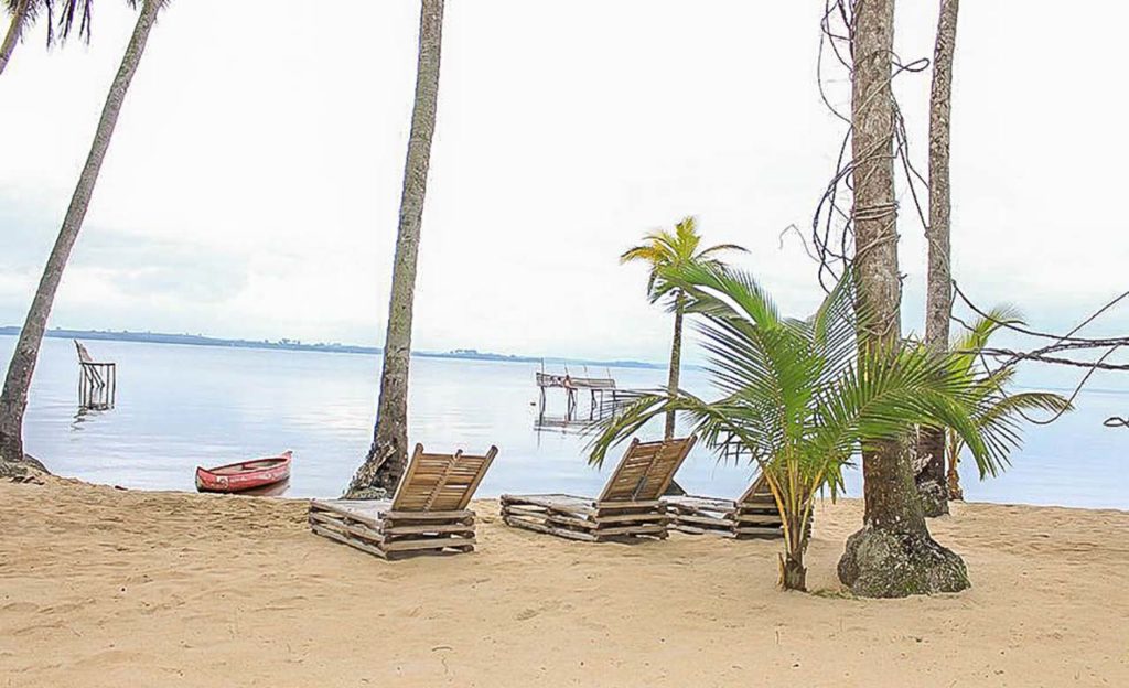 Belle plage de Jacqueville | Discover Ivorycoast